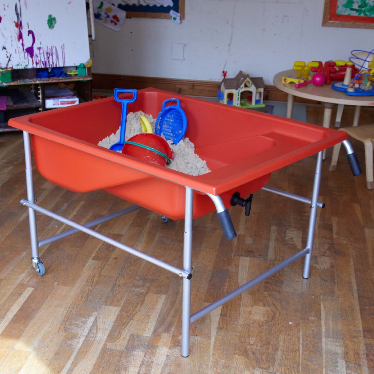 Oasis Red Tray | Outside Play UK